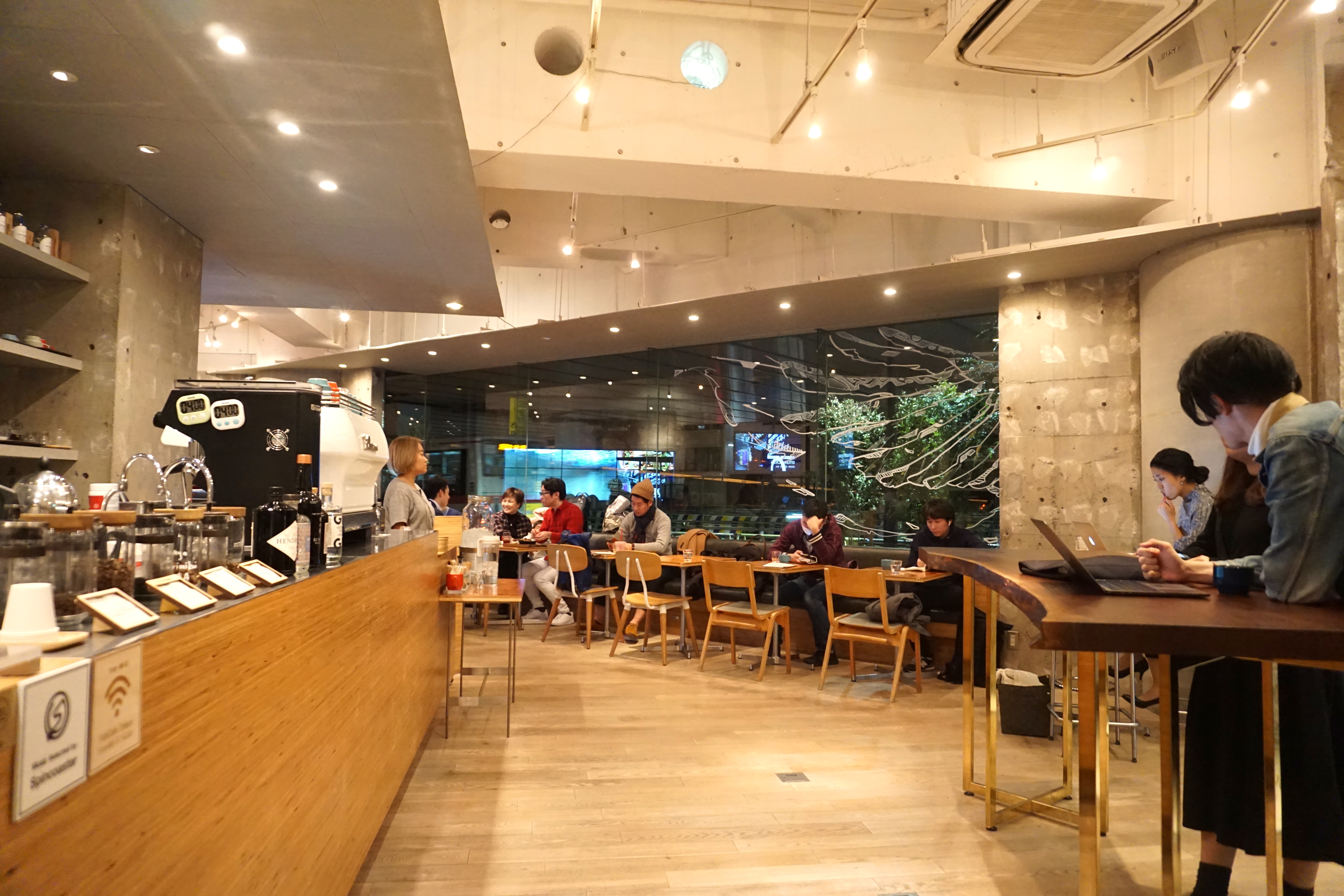 道玄坂にある「FabCafe」はWi-Fi&電源完備でノマドワーカーにおすすめ！ | TABI CAFE